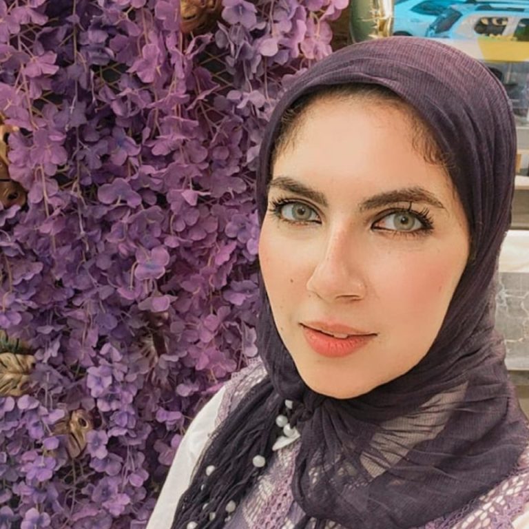 Nesrin Elrefaey – Kalamna